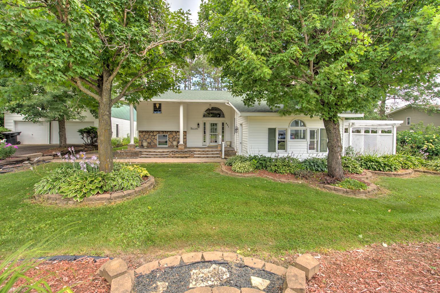 Sold Clear Lake, WI Residential | Polk Co | 5635375